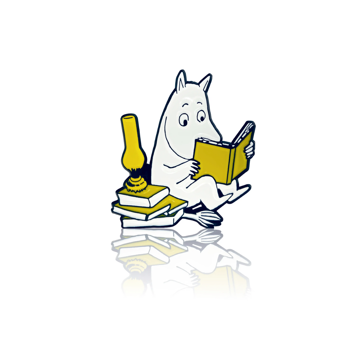 Moomintroll reading a book | PINBOX.EU