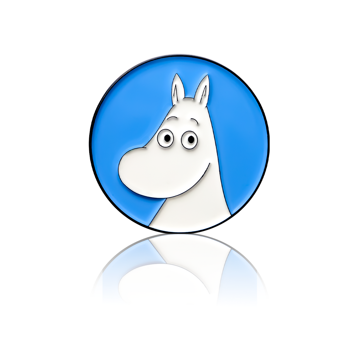 Moomintroll on a blue background | PINBOX.EU